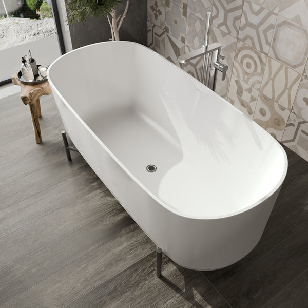 Majestic 1700 Freestanding Bath with Frame | welovecouk